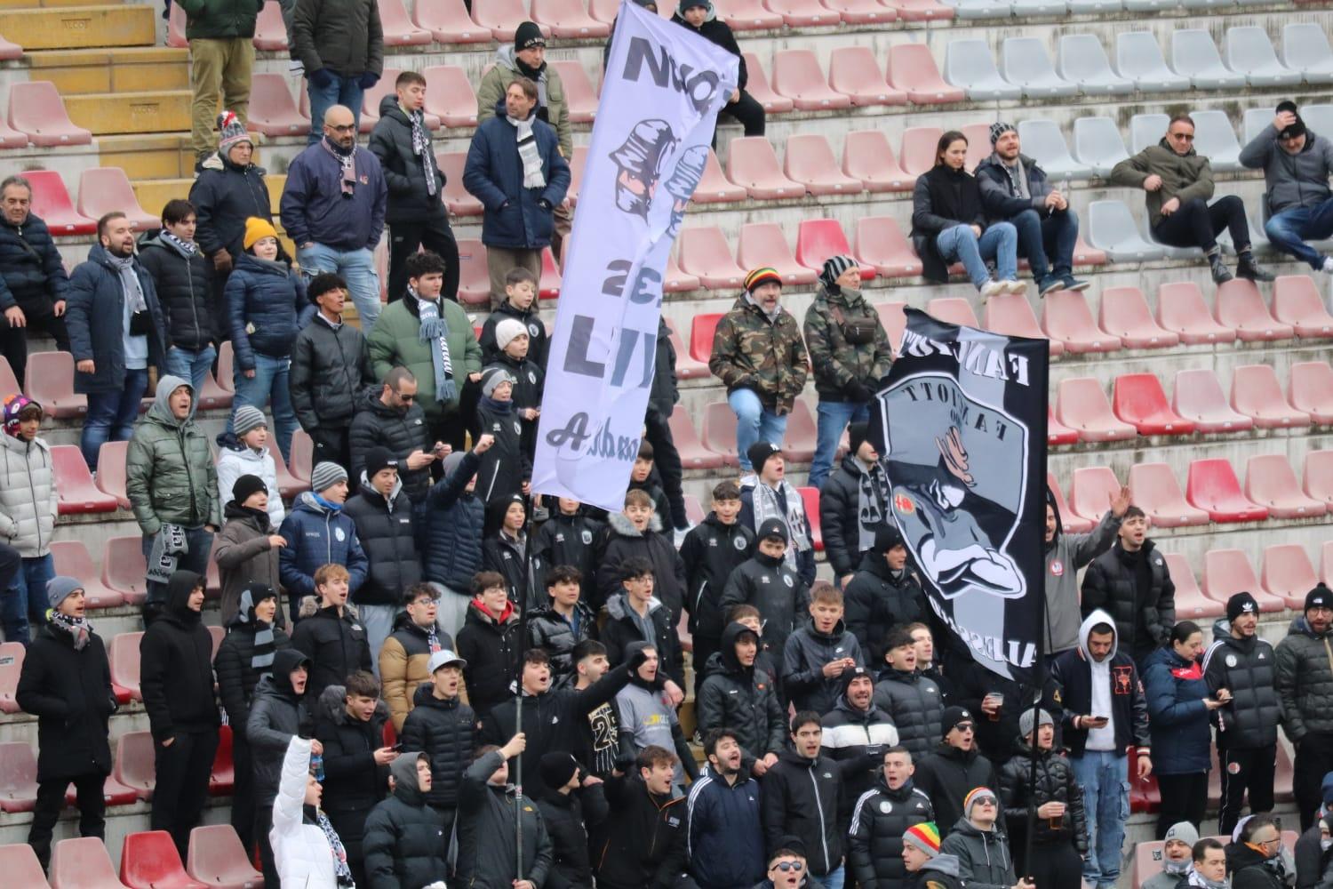 Grigi, la legge del tre. Che vale il primo posto - AlessandriaNews