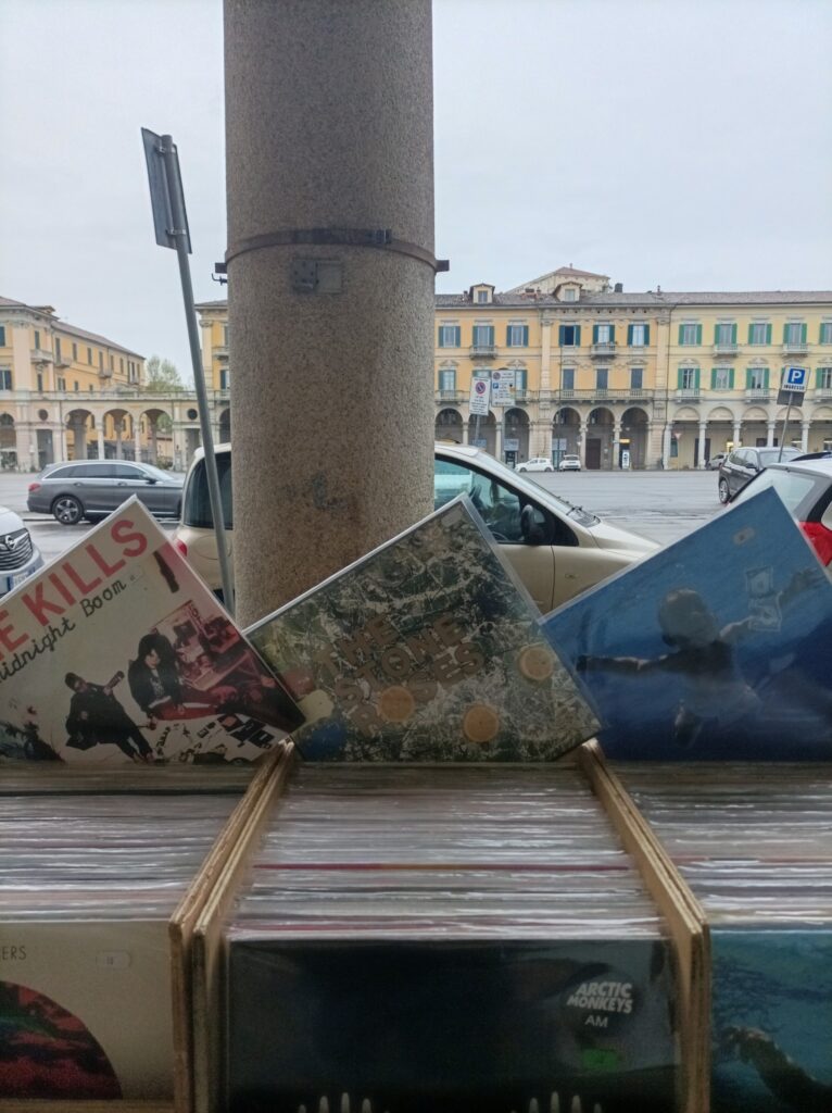 Vinili, danza rinascimentale e teatro: gli eventi di domenica ...